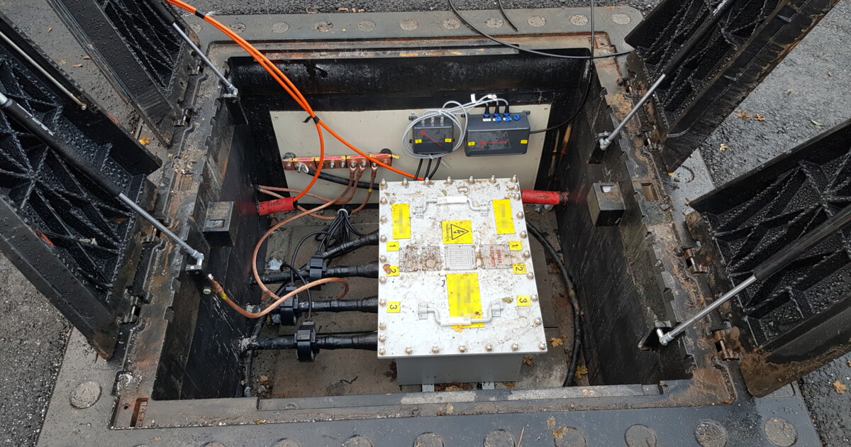 Fiber-based Current Monitoring in Denmark by AP Sensing